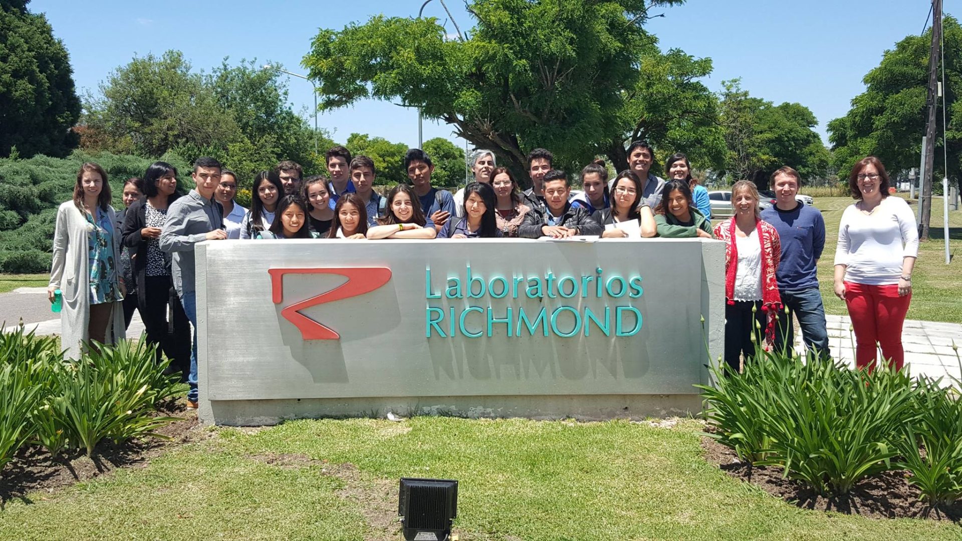 Laboratorio argentino fabrica Atripla genérico para el VIH | Conexión ...